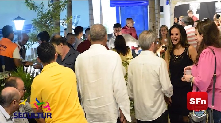 Vídeo: Solenidade marca abertura oficial da Festa de São Fidélis 2023 ... Vídeo: Solenidade marca abertura oficial da Festa de São Fidélis 2023 ...